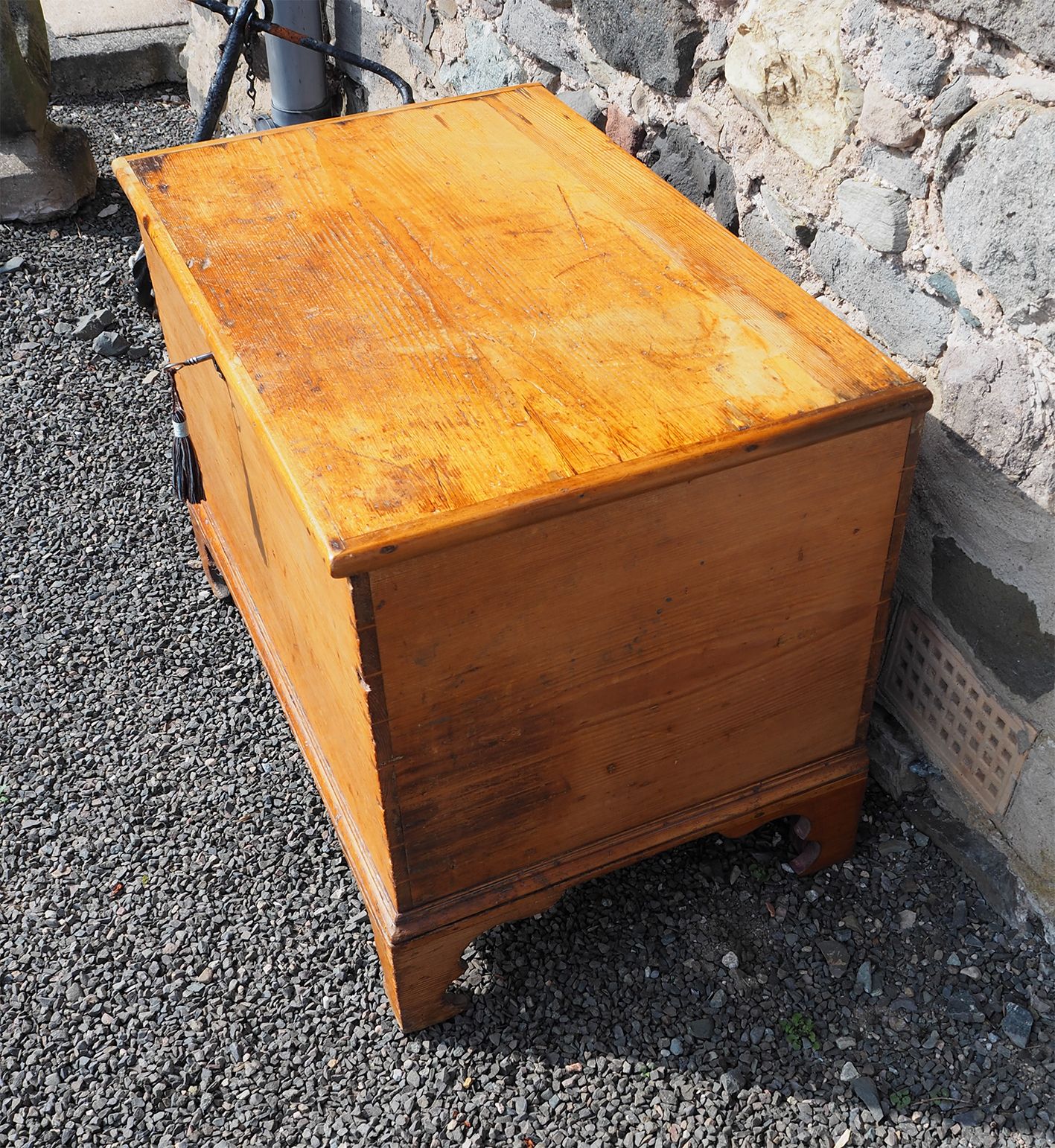 Georgian Dovetailed Pine Kist or Box